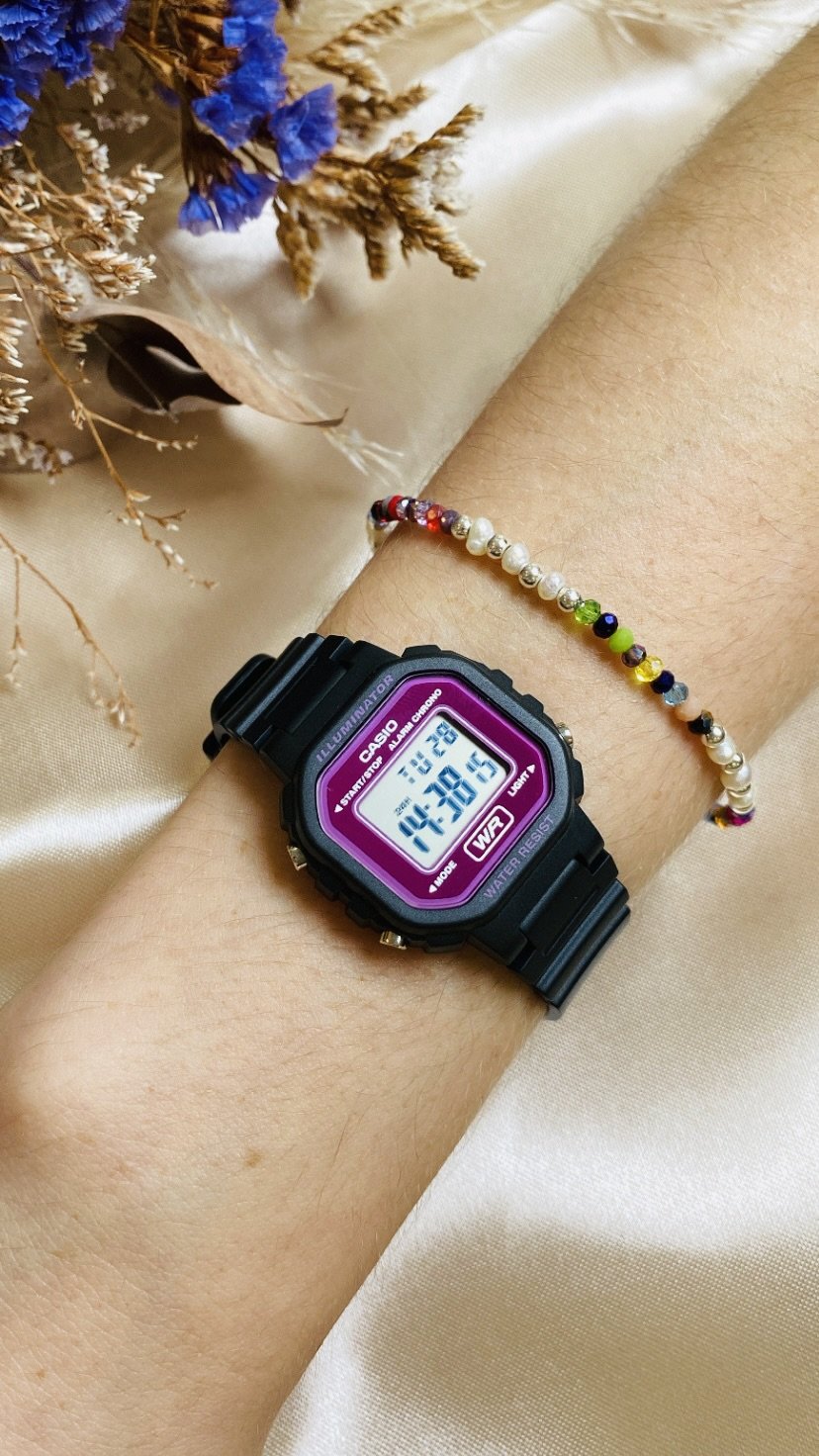 Relógio Casio Vintage Feminino LA-20WH-4ADF